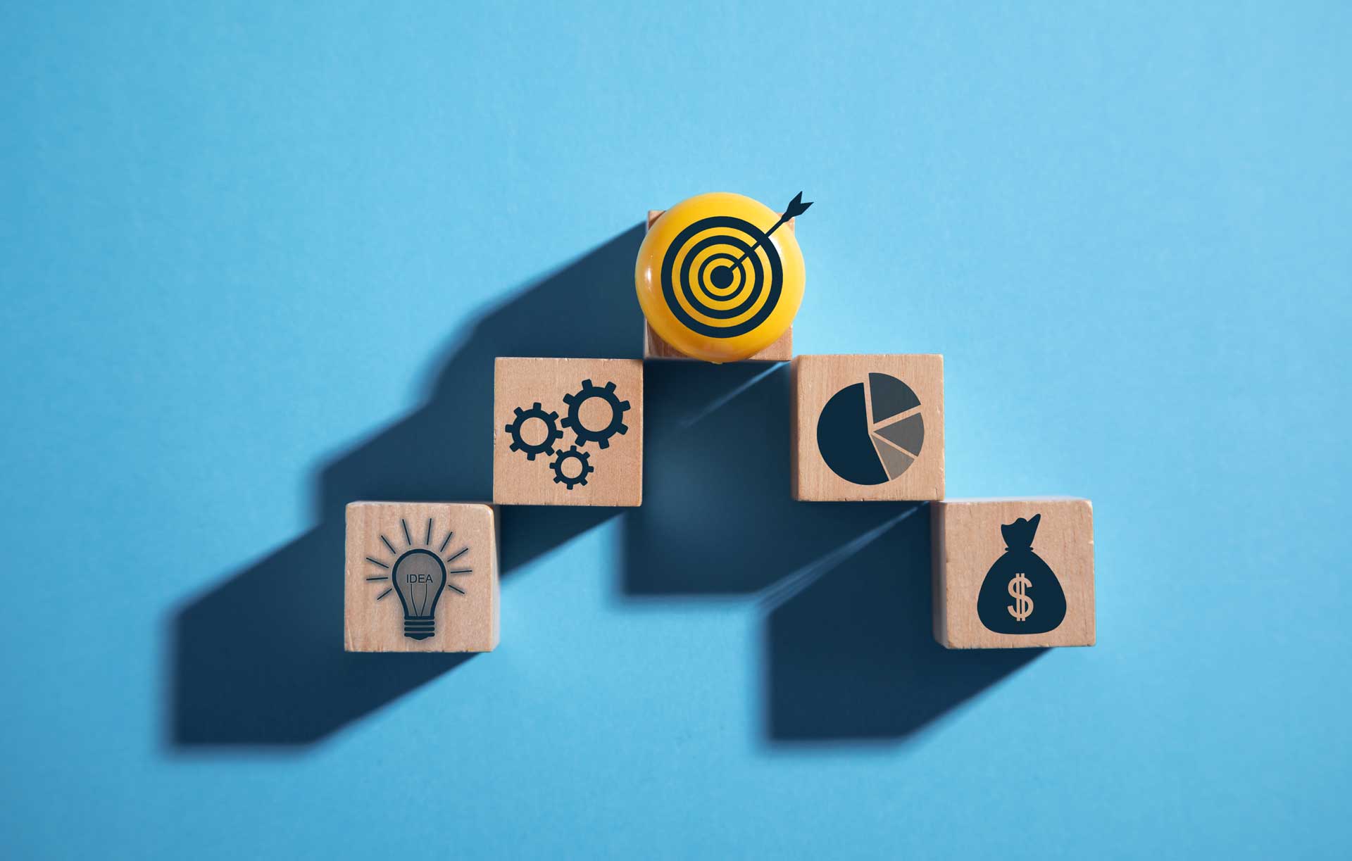 Reinventing Your Business Model: Adapting to Market Changes for Long ...